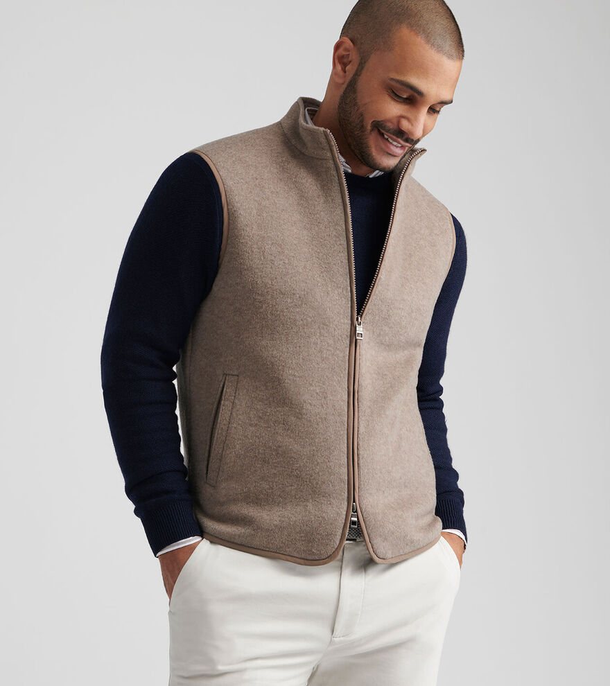 Crown Flex Merino Gilet | Men's Gilets | Peter Millar